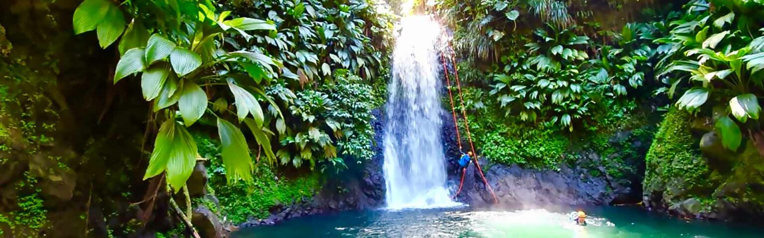 Réservez votre sortie canyoning - Guadeloupe, réservation en ligne